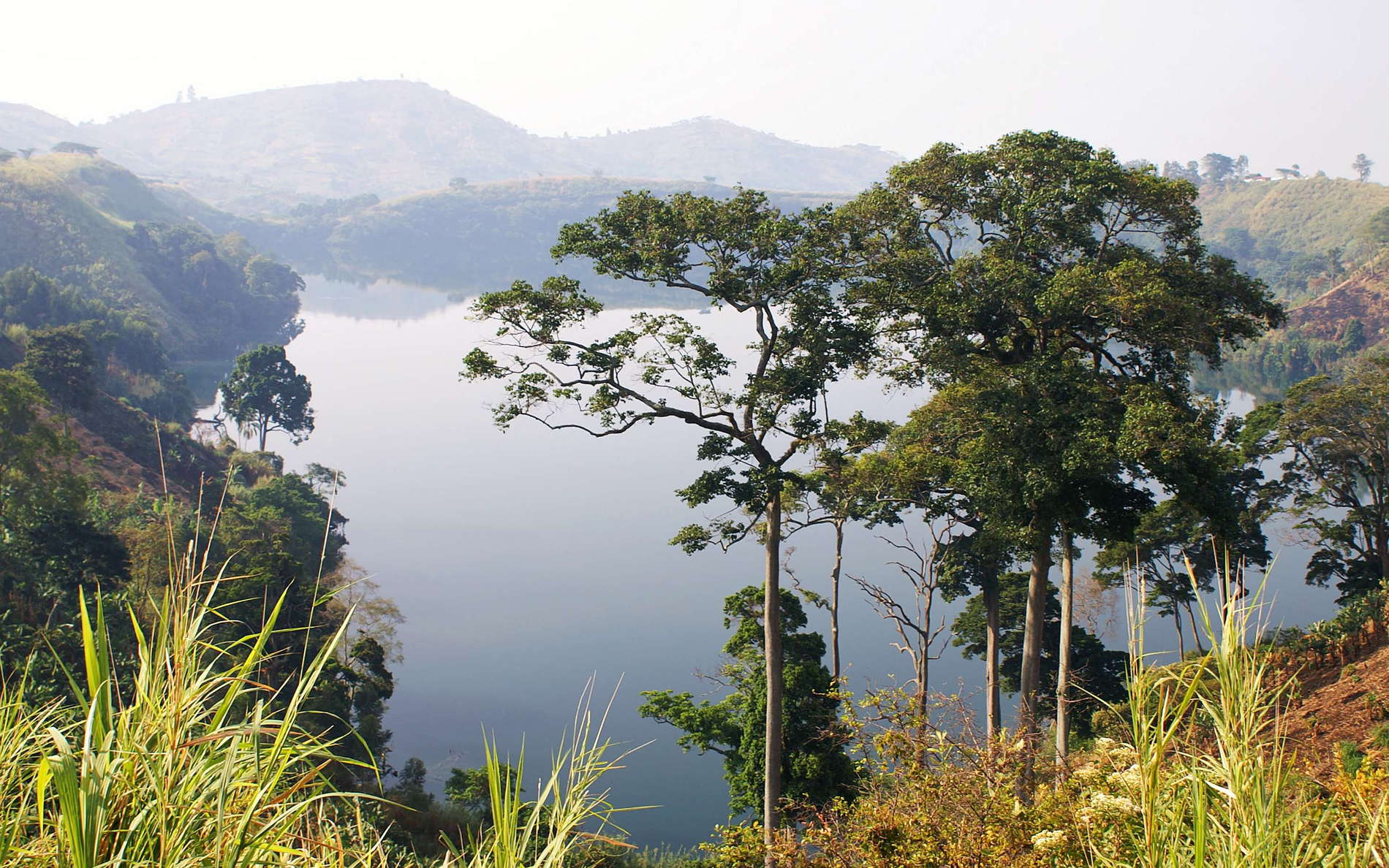 Lake Nyinambuga | Bunyaruguru Crater Lake | Uganda Safaris Tour